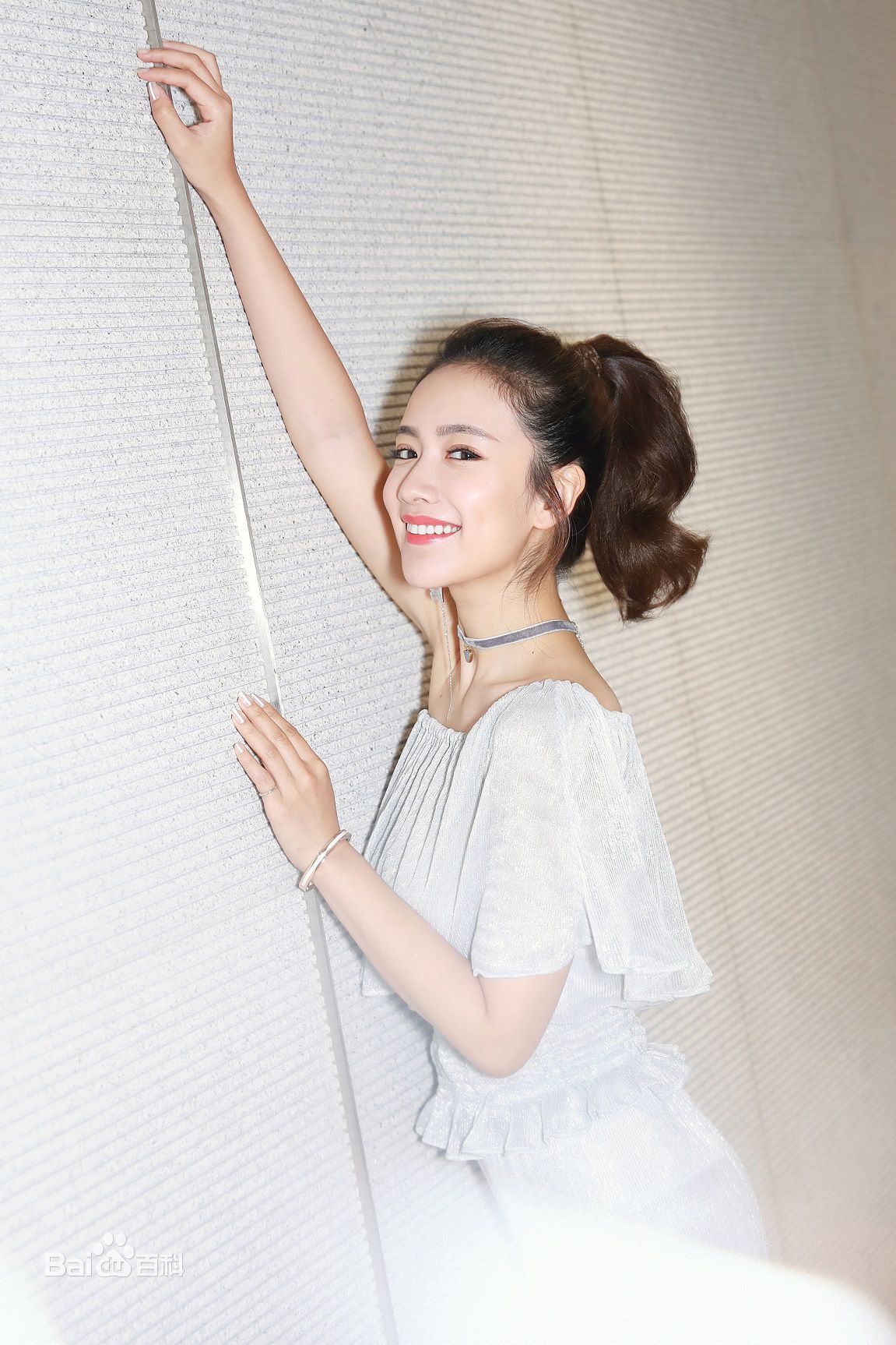 李春嫒(Li mingzhu)精选图册-万佳直播吧