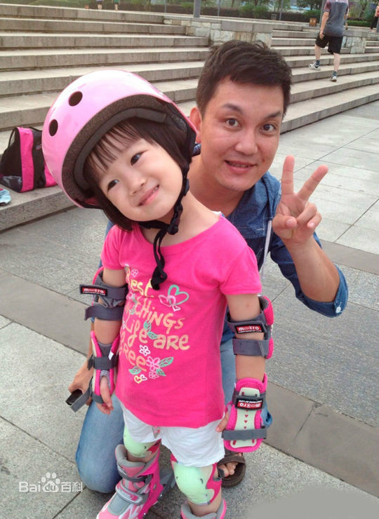 李锐(Li Rui)生活照——图片图集-万佳直播吧