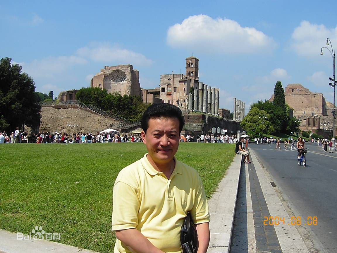 王平(Wang Ping)相声演员图册-万佳直播吧