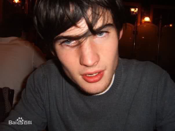 最新汤姆·斯塔里奇(Tom Sturridge)汤姆·斯图里奇精彩图册-万佳直播吧