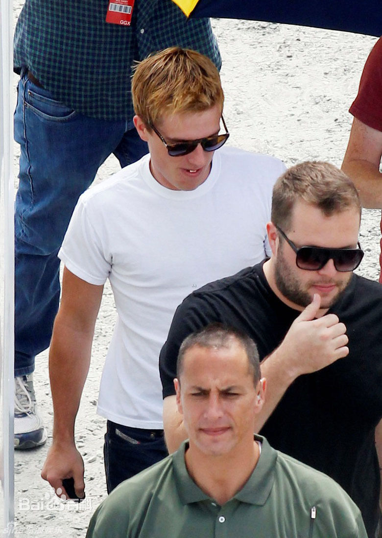 最新乔什·哈切森(Josh Hutcherson)精彩图册-万佳直播吧