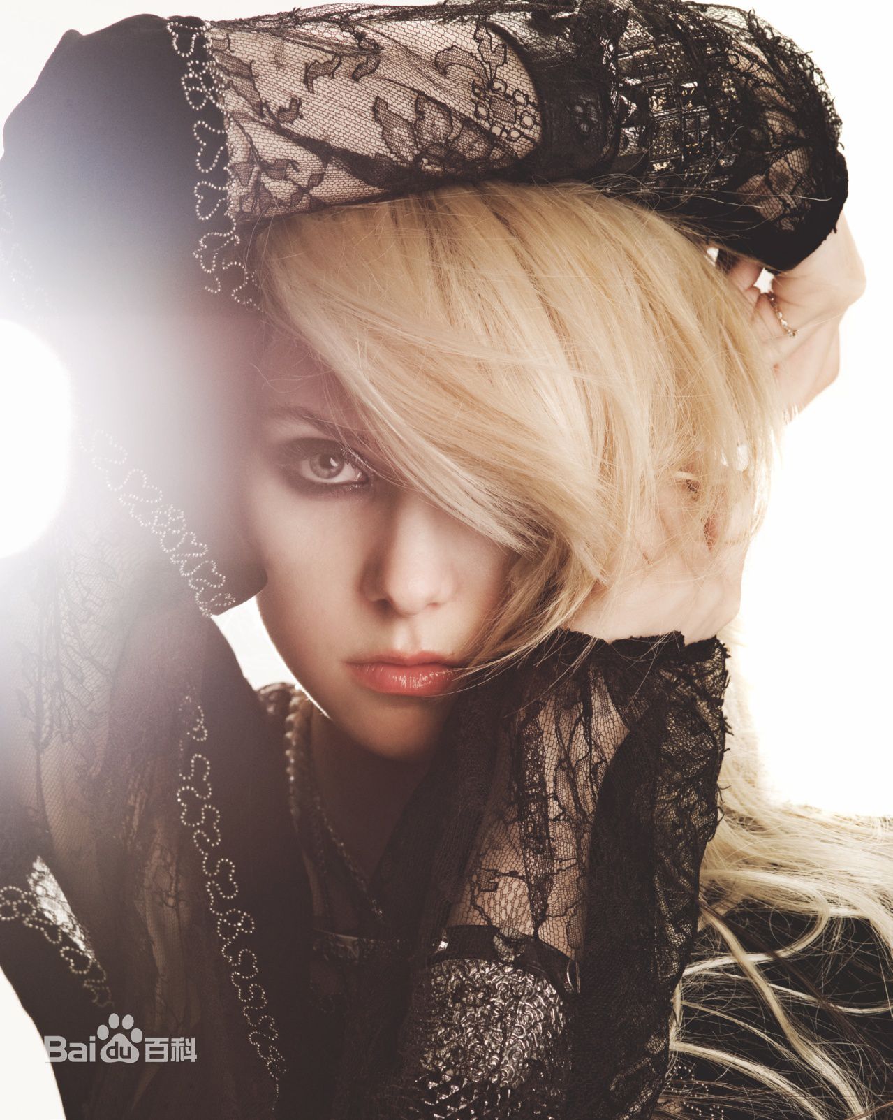 最全泰勒·摩森(TaylorMichaelMomsen)精彩图册-万佳直播吧