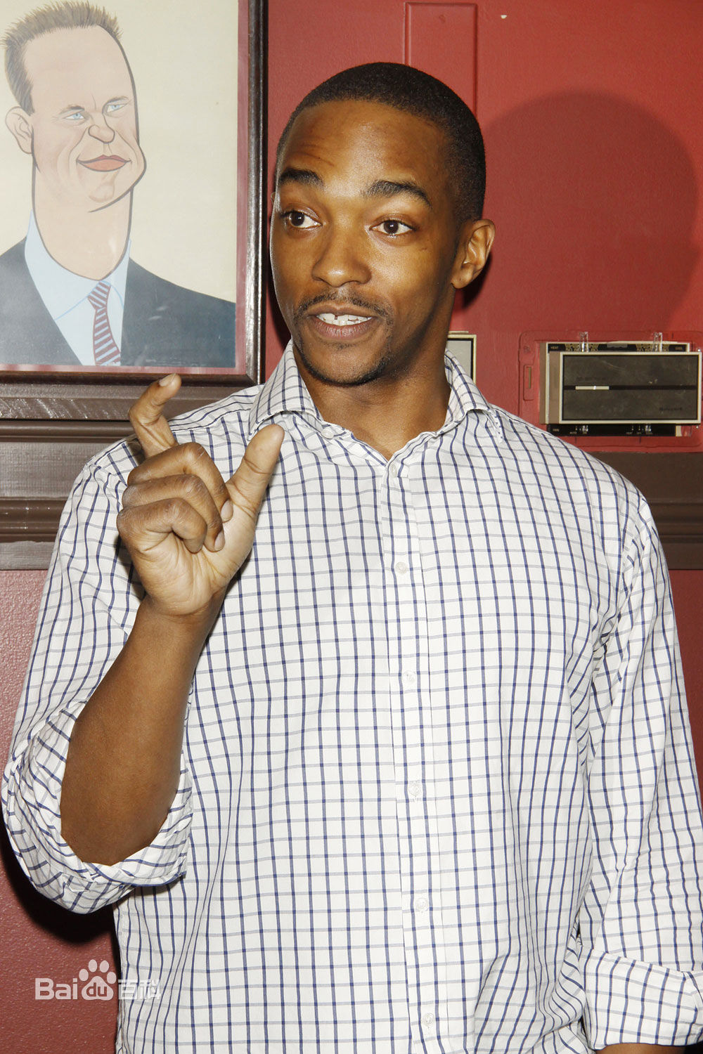 安东尼·麦凯(Anthony Mackie)精彩图册-最优质安东尼·麦凯(Anthony Mackie)精彩图册-万佳直播吧