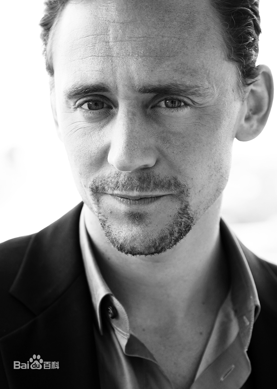 最全汤姆·希德勒斯顿(Tom Hiddleston)精彩图册-万佳直播吧