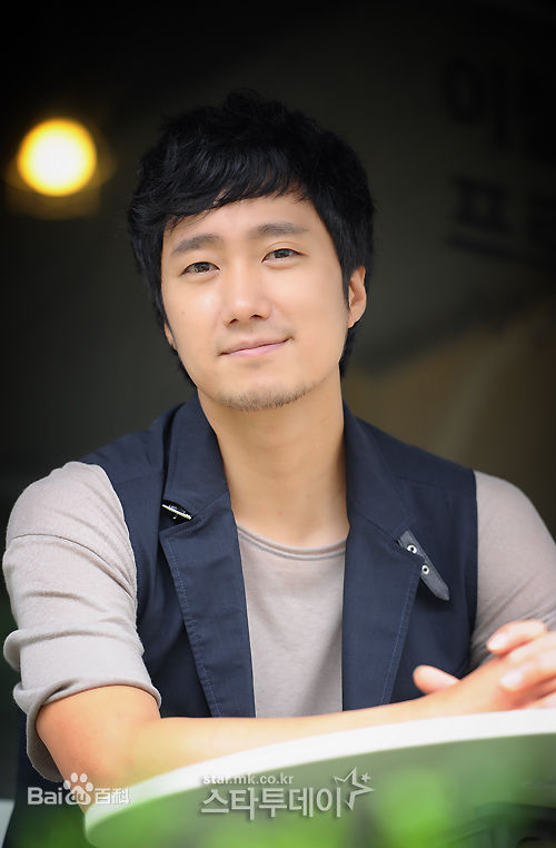 朴海日(, Park hae il)精彩图册-万佳直播吧
