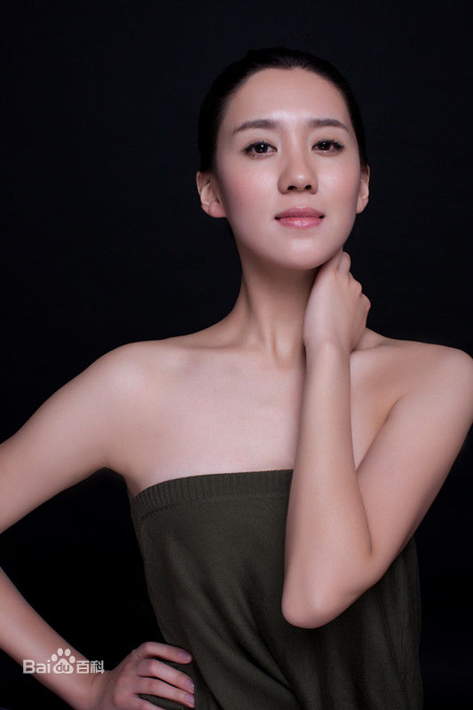 杨淇(Kate Yeung)个人照片前后照片-万佳直播吧