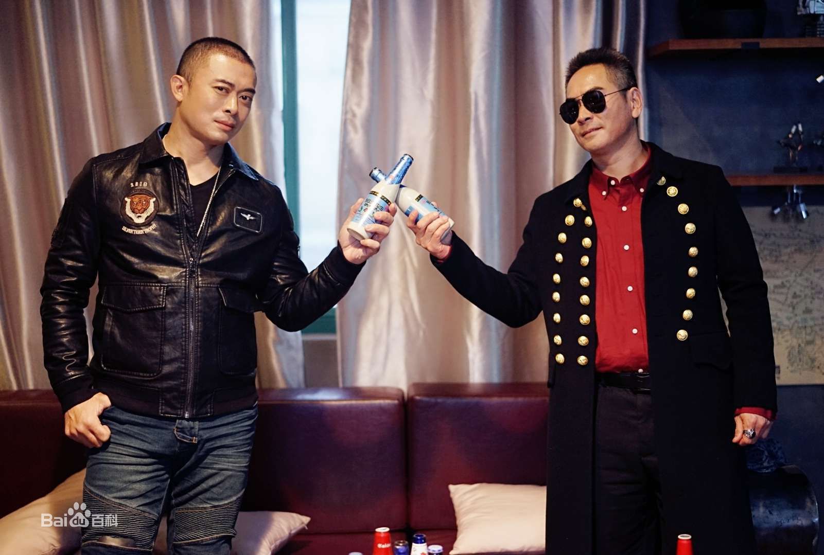 李炳雷(Billy)明星合影壁纸壁纸-万佳直播吧