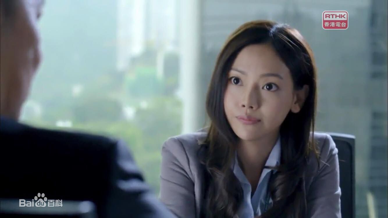 林熹瞳RTHK香港电台前后照片-万佳直播吧