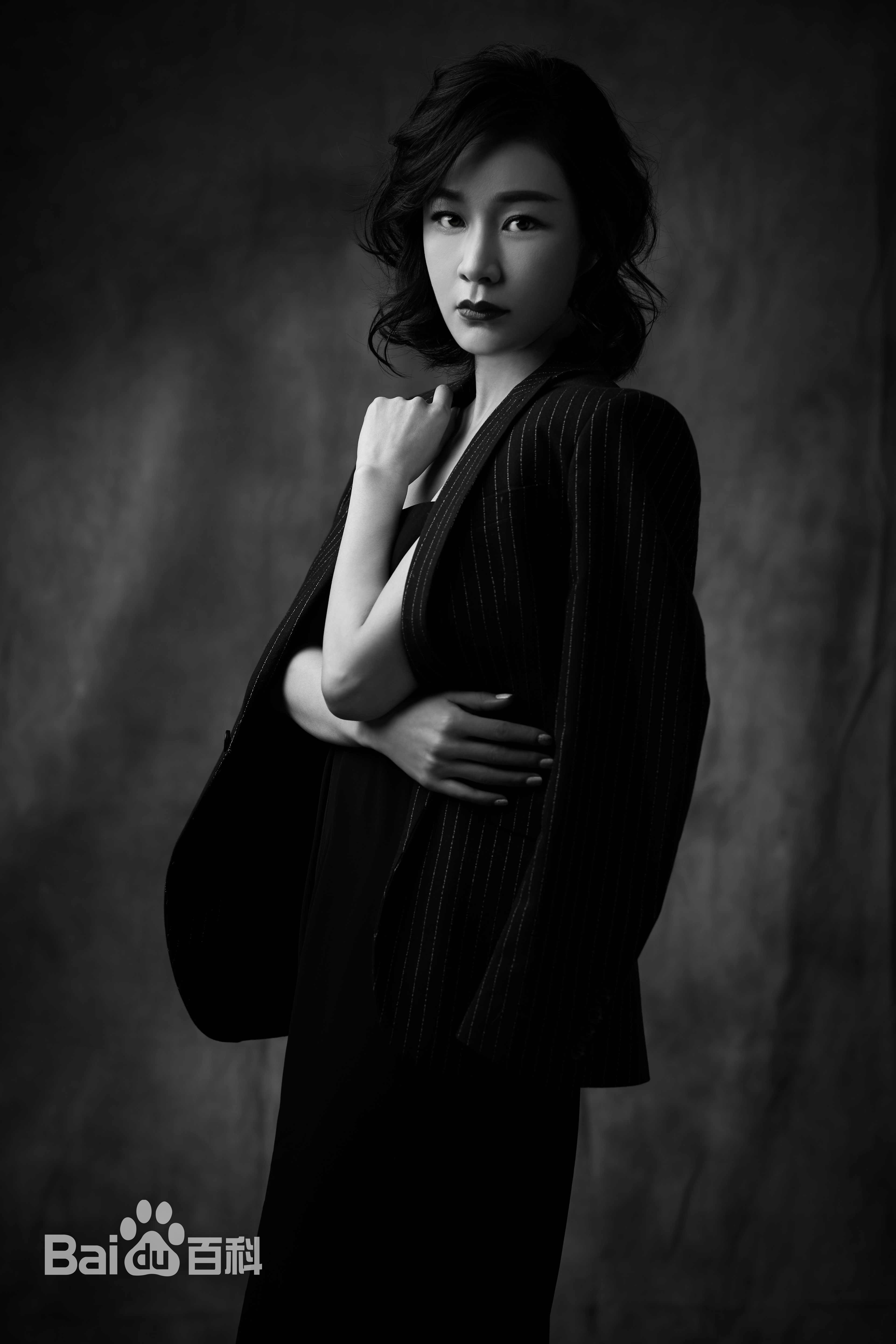 胡蓉蓉(Hu Rongrong)最新壁纸-万佳直播吧