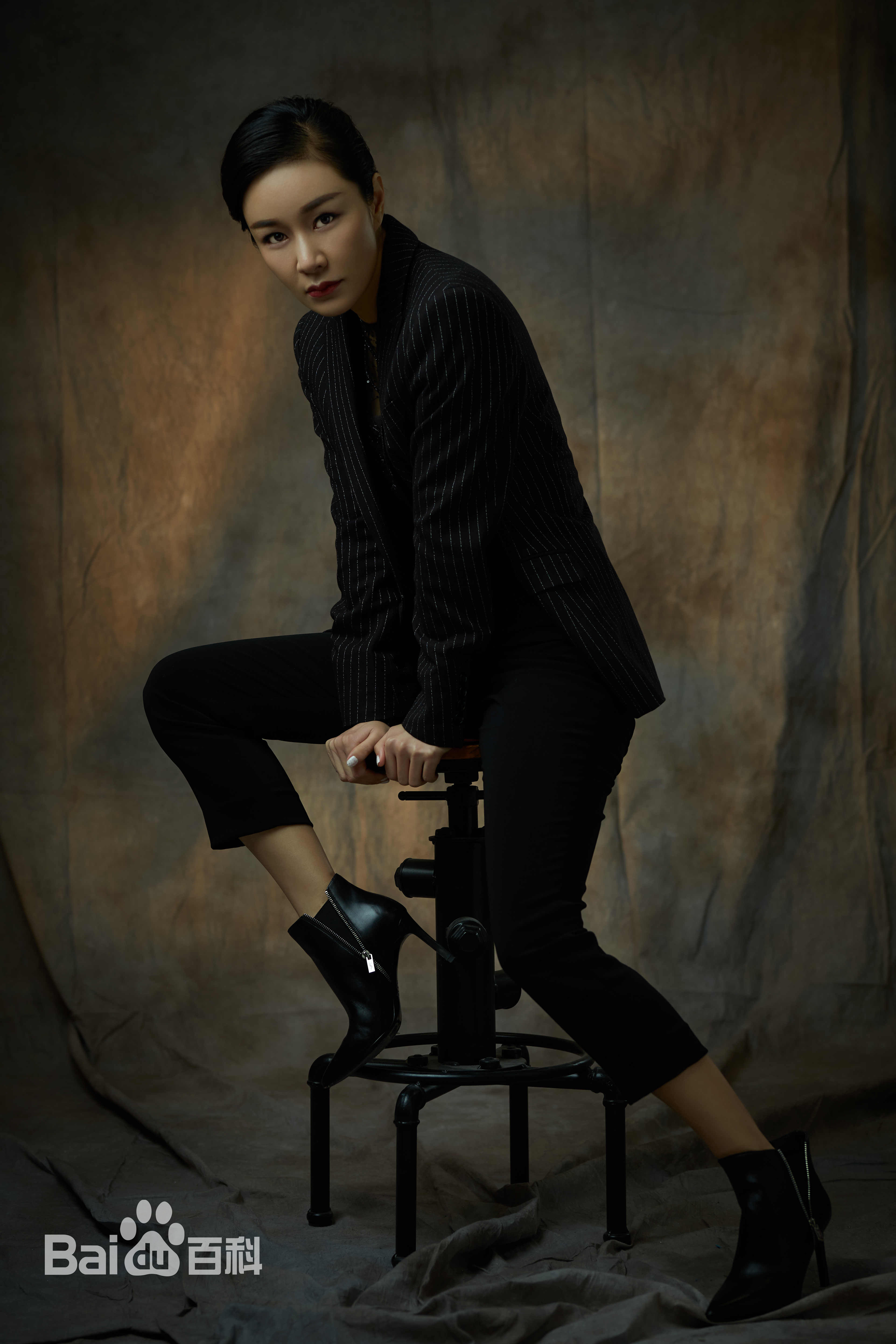 胡蓉蓉(Hu Rongrong)最新壁纸-万佳直播吧