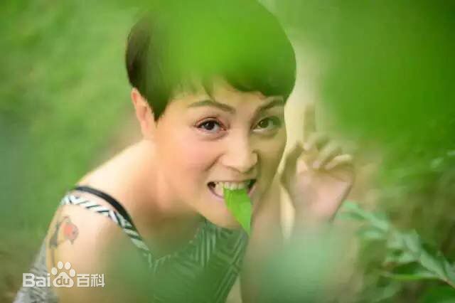 史晓燕(Celia Shi)伊力诺依董事长素颜照壁纸-万佳直播吧