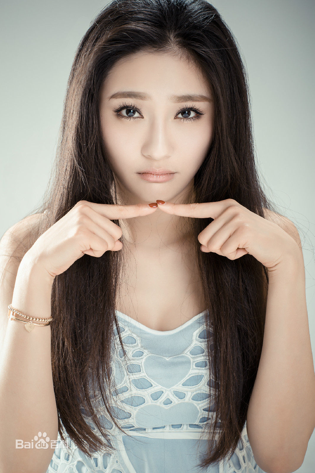 陈冰(Chen Bing)精选夏日图册-万佳直播吧