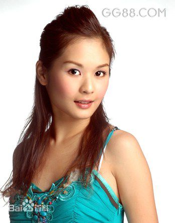 郭家颐(Kylie Kwok)生活照前后照片-万佳直播吧