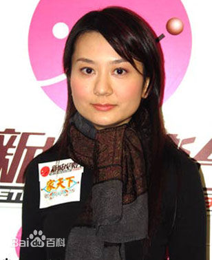 黄宇诗(Ursule Wong)生活照性感图片图集-万佳直播吧