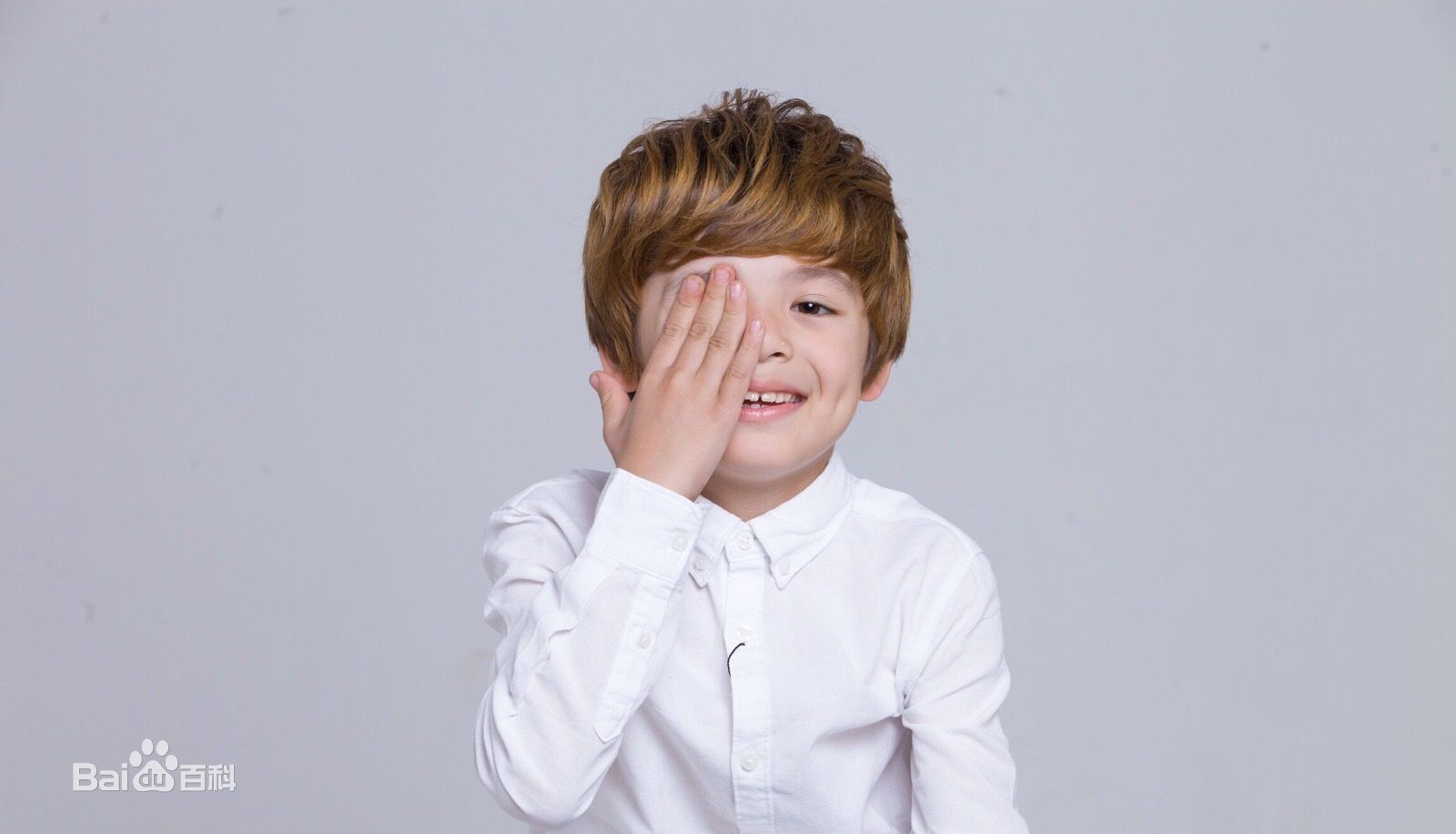 西蒙子(Jozef Liu Waite)高清个人图册-万佳直播吧