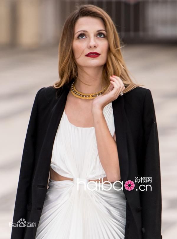 米莎-巴顿(Mischa Barton（Mischa Anne Marsden Barton）)米莎·巴顿性感图片图集-万佳直播吧