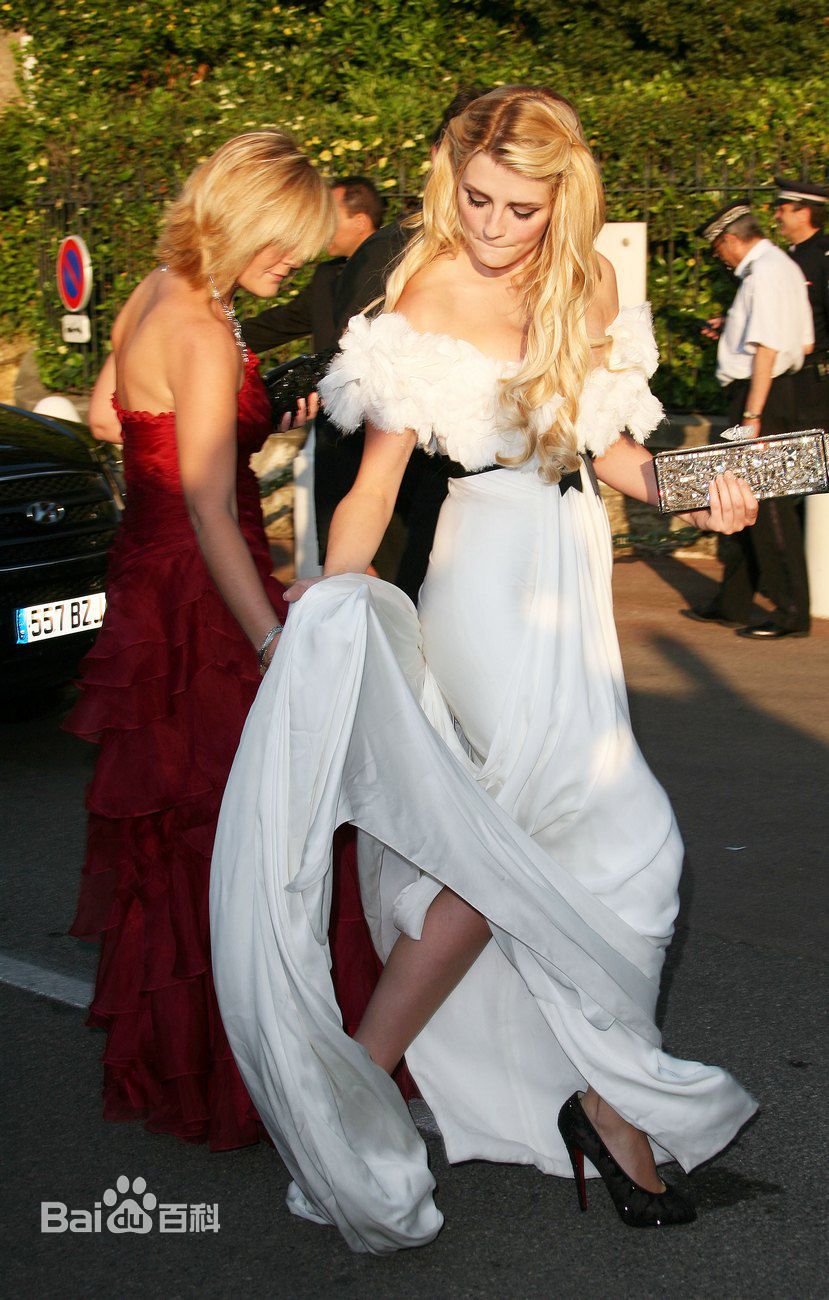 米莎-巴顿(Mischa Barton（Mischa Anne Marsden Barton）)米莎·巴顿素颜照-米莎-巴顿(Mischa ...