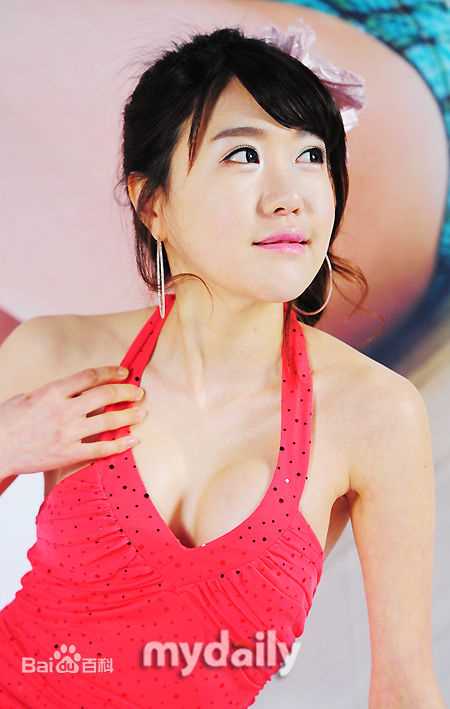 精选李宥利(/Lee Yuri)精彩图册-万佳直播吧