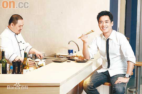 米多比子驹(Cyrus Chow)周子驹生活照-万佳直播吧