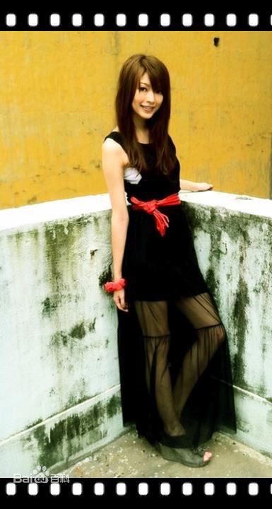 连诗雅(Shiga Lin)喜爱夜蒲生活照-万佳直播吧