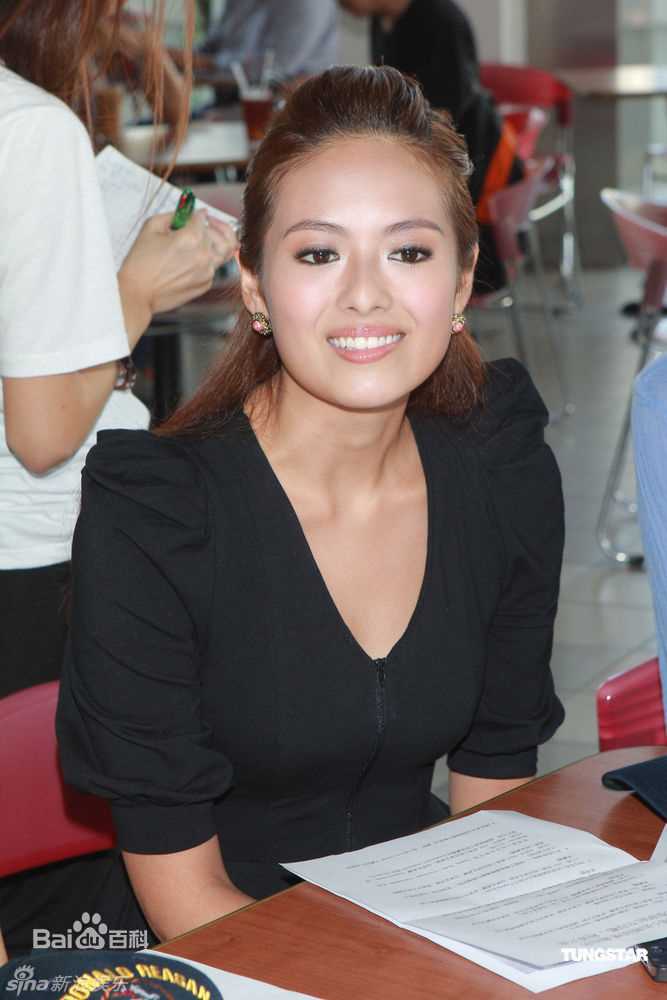 精选许亦妮(Whitney Hui)精彩图册-万佳直播吧