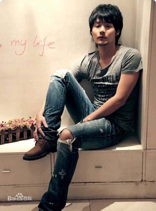 李荣浩(Youngho Lee / Ronghao Li)早年图册-万佳直播吧