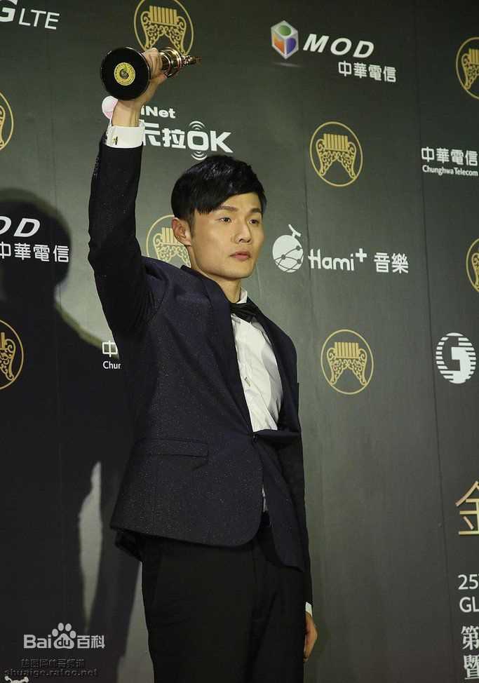 李荣浩(Youngho Lee / Ronghao Li)金曲奖前后照片-万佳直播吧