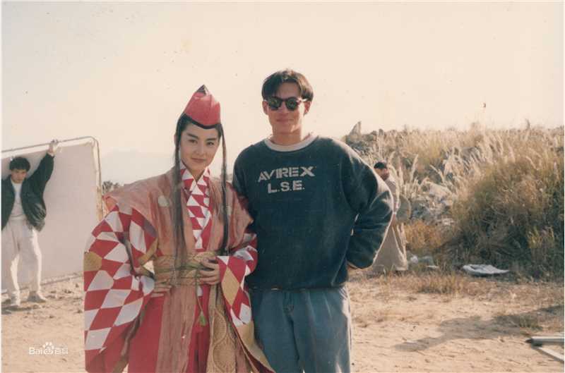 最全许安(Koan Hui)在电影《东方不败》工作照中的壁纸-万佳直播吧