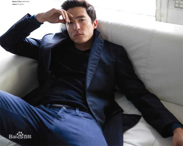 丹尼尔·亨利(Daniel Phillip Henney)高清杂志图册-万佳直播吧